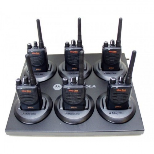 Motorola RLN6393A Mag One 6-Way Charger (Replaced by PMPN4184A ...